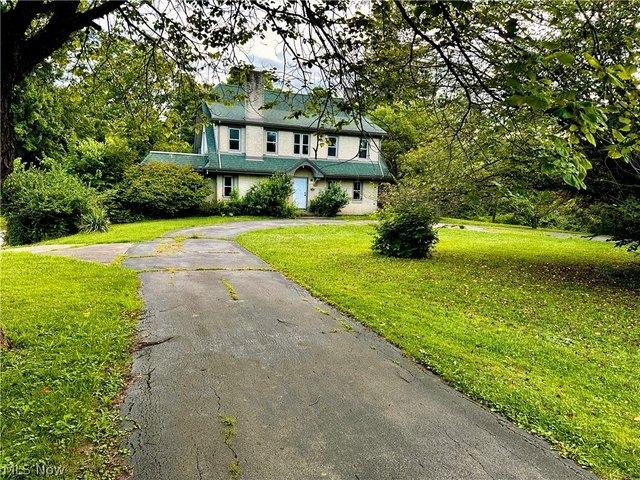 3716 Glenwood Ave, Youngstown, OH 44511