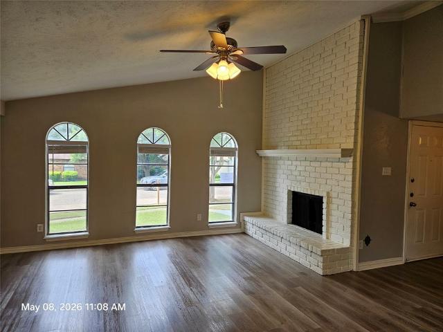 3717 Red Oak Drive