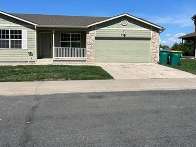 3717 Salida Ct, Evans, CO 80620
