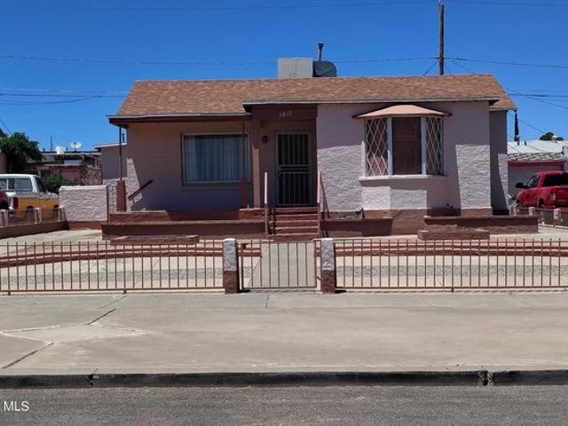 3717 Savannah Ave, El Paso, TX 79930