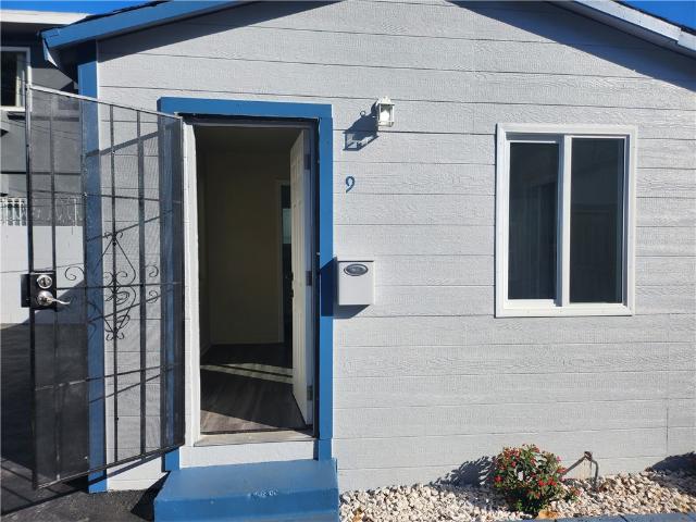 3717 W Imperial Hwy, Unit 9, Inglewood, CA 90303 | MLS #RS25261