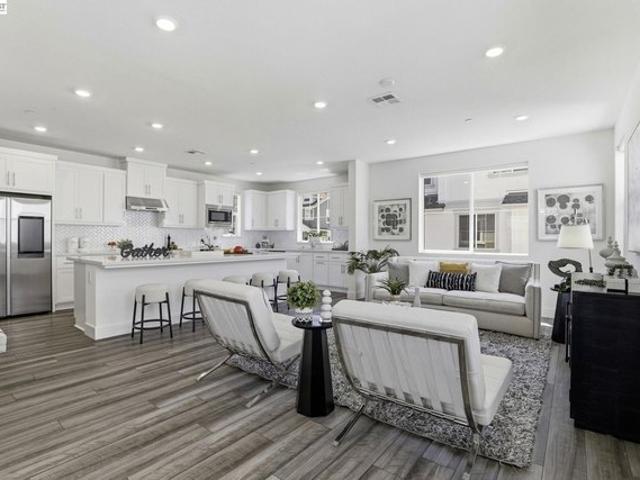 37183 Sand Bar Pl, Newark, CA 94560