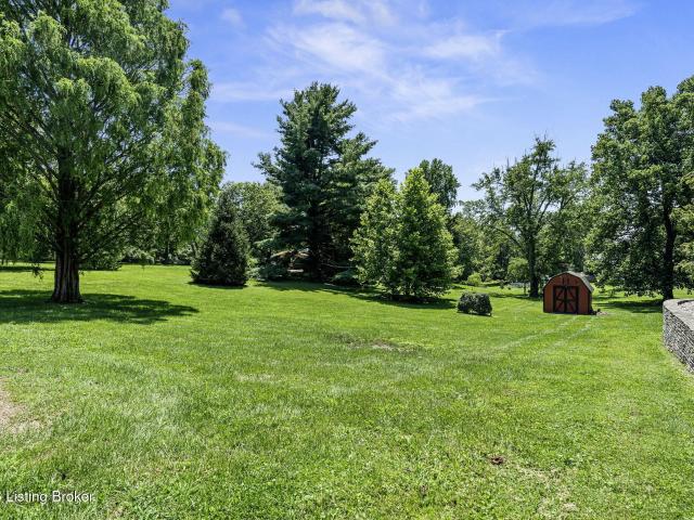 3718 Echo Valley Cir