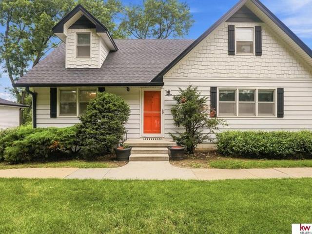 3718 S 49th Ave, Omaha, NE 68106