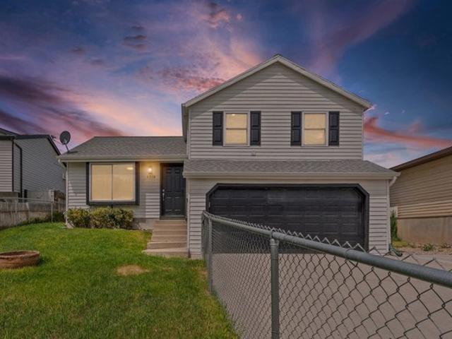 3718 S Bronco Cir W, Magna, UT 84044