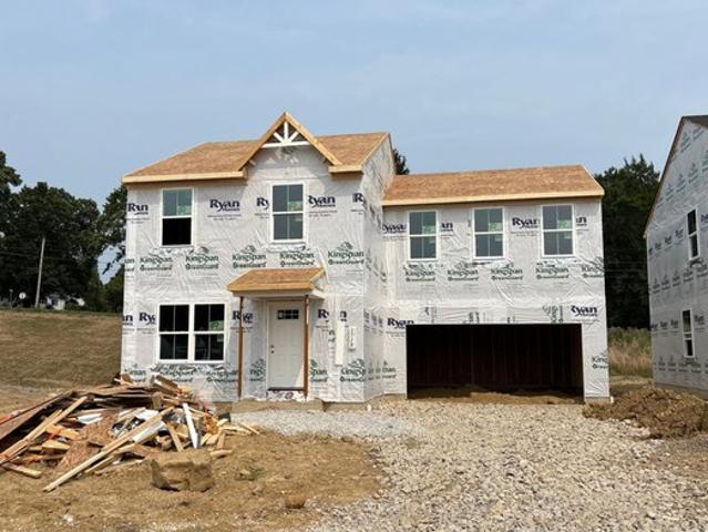 3719 Alumina Dr, Norton, OH 44203