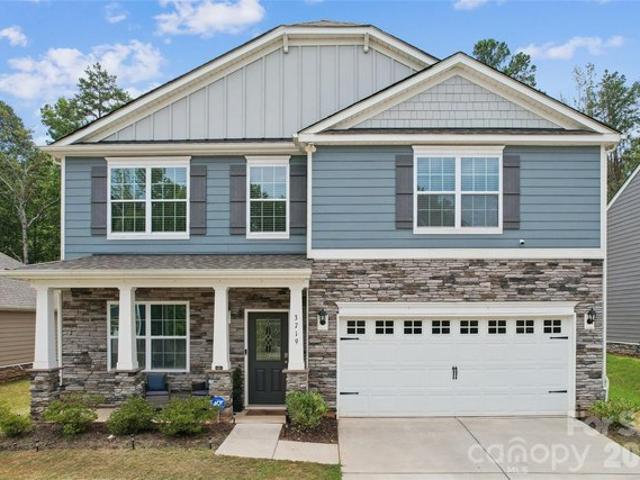 3719 Stanley Creek Dr, Mount Holly, NC 28120