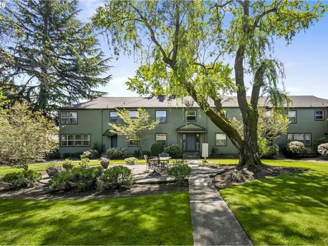 3719 SE 42nd Ave, Portland, OR 97206