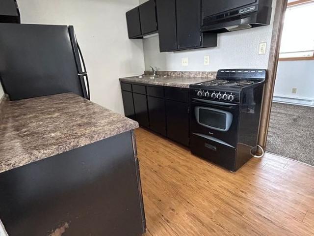 3719 W 9th St 1 Bedroom Apartment for Rent at 3719 West 9th Street, Waterloo, IA 50702