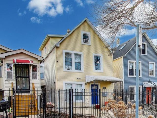 3719 W Palmer St, Chicago, IL 60647