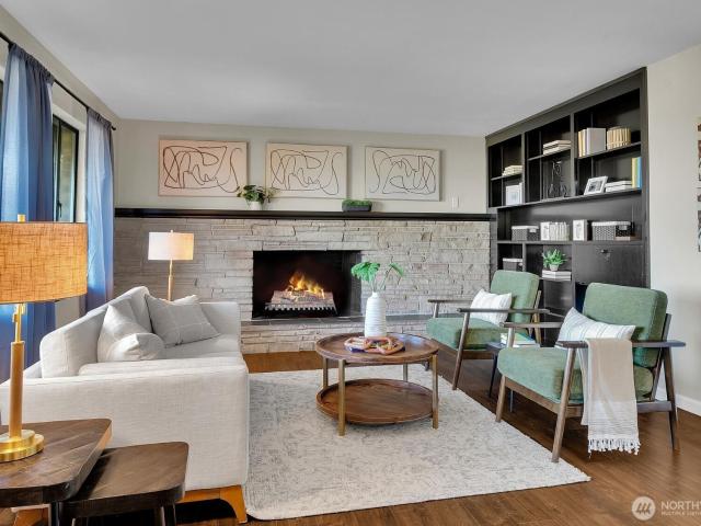 3719 38th Ave SW, Seattle, WA 98126 | Compass