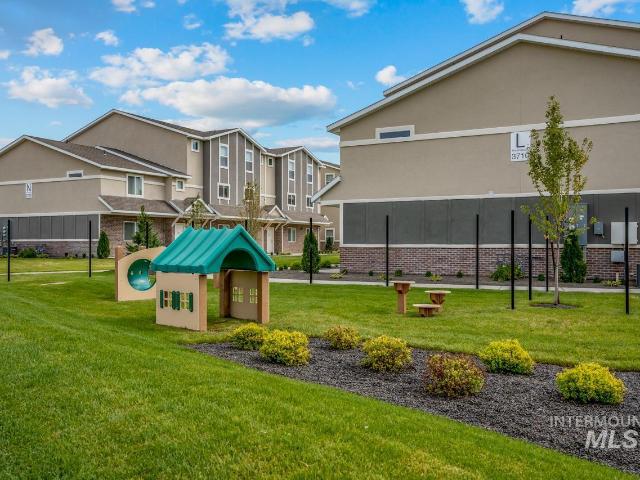 3710 N Centrepoint Way Bldg Q
