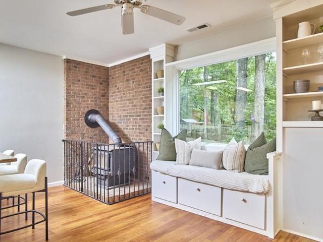3710 Buckhorn Rd, Efland, NC 27243