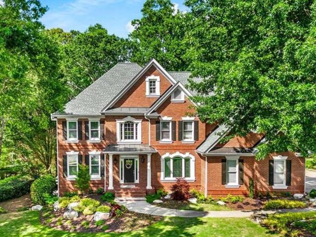 3710 Hebden Bridge Ln, Alpharetta, GA 30022