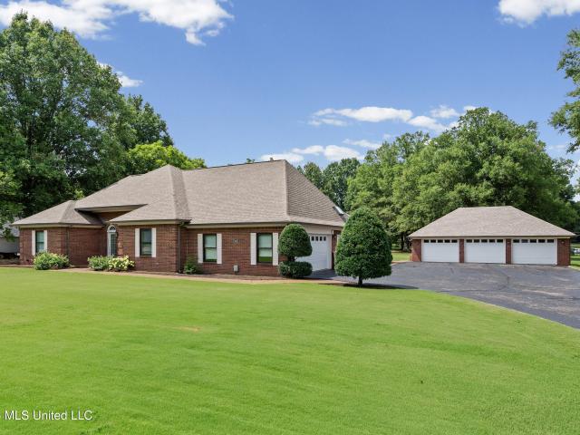 3710 Hillsdale Drive