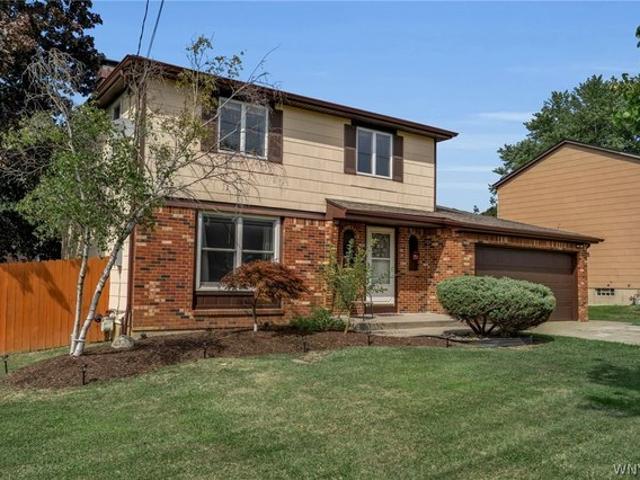 3710 Howard Rd, Hamburg, NY 14075