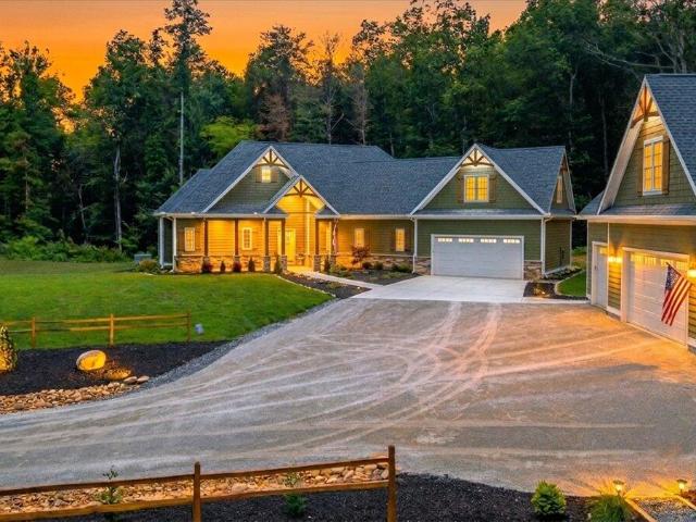 3710 River Road