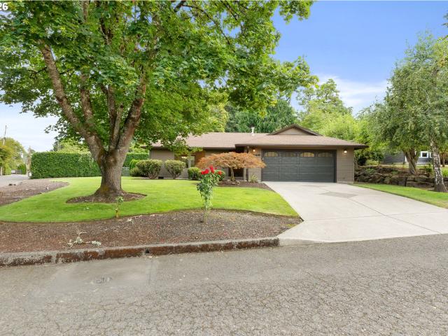 3710 se brendon ct