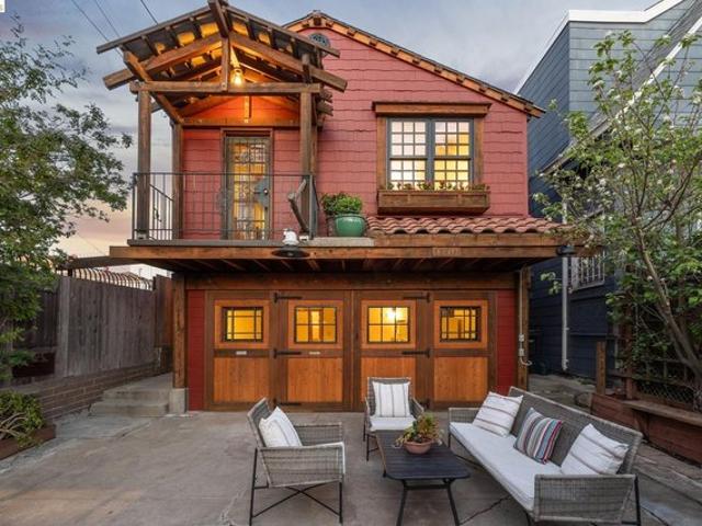 3710 West St, Oakland, CA 94608