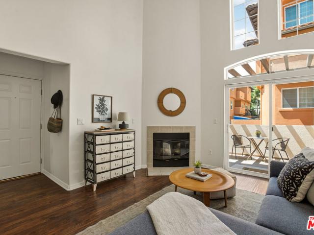 3711 Baldwin Street 1304
