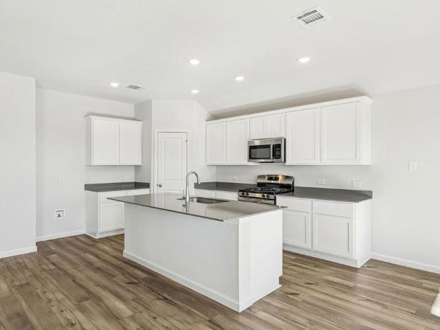 3711 Brewster