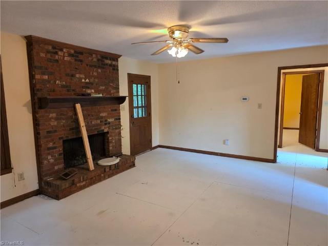 3711 Country Club Road