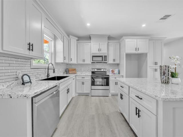 3711 County Road 3112