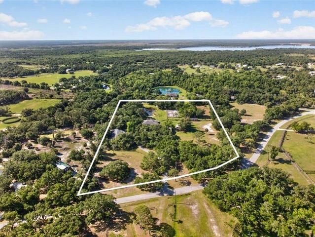 3711 Hidden River Rd, Sarasota, FL 34240