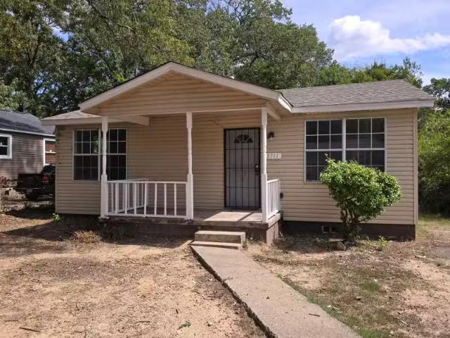 3711 Holt St, Little Rock, AR 72204
