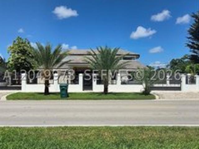 3711 SW 122nd Ave, Miami, FL 33175