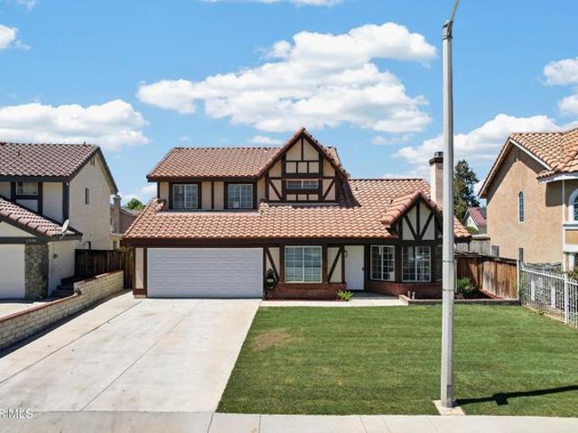 37127 Daisy St, Palmdale, CA 93550