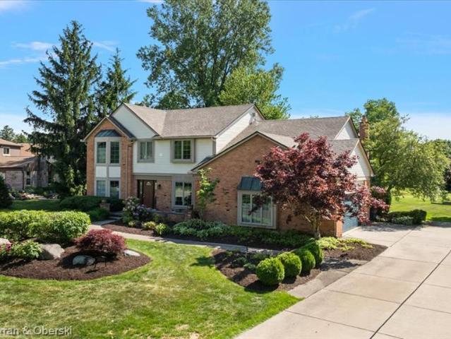 37125 Fox Glen