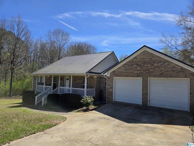 3712 Mays Bend Rd, Pell City, AL 35128