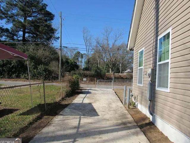 3712 Antioch Road