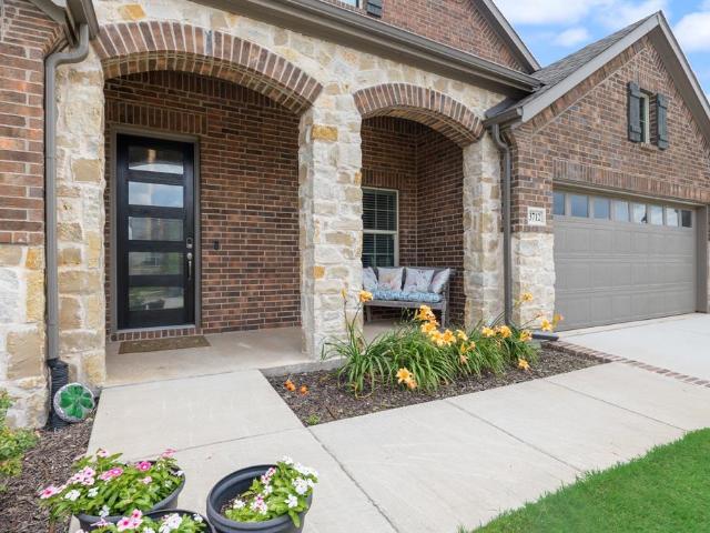 3712 Chapman Circle