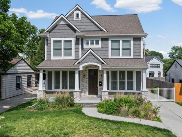 3712 Elmhurst Ave, Royal Oak, MI 48073