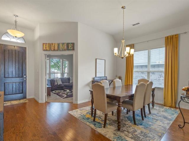 3712 Harbour Mist Trail