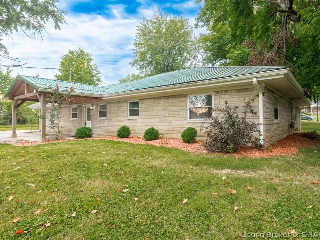 3712 Holmans Lane