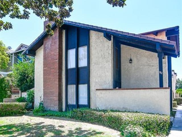 3712 Howard Ave, Los Alamitos, CA 90720