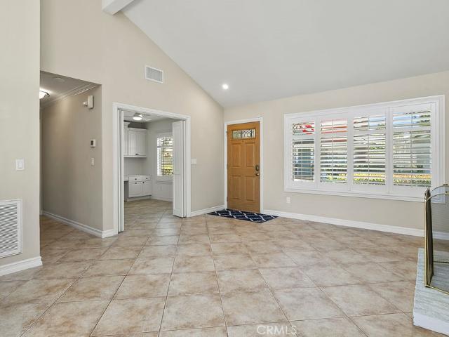 3712 S Sea Breeze