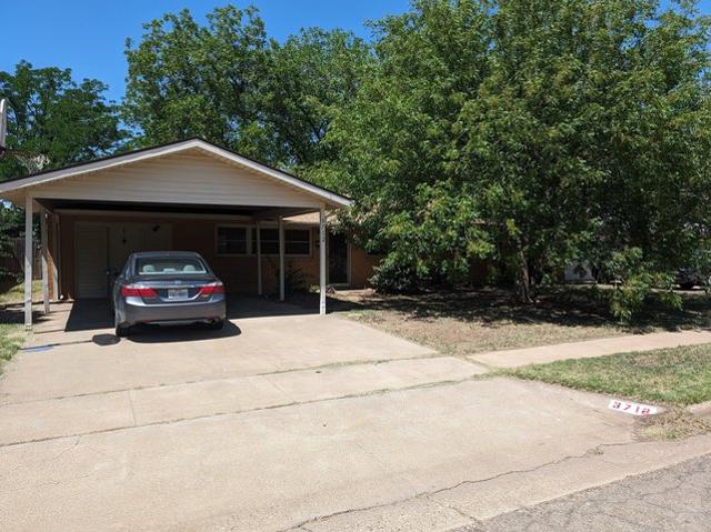 3712 47th St, Lubbock, TX 79413
