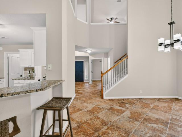 3713 Norman Loop