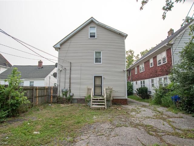 3713 E 151st Street