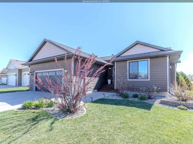 3713 Keystone Cir, Spirit Lake, IA 51360