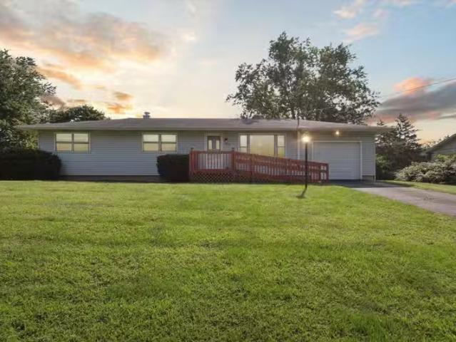 3713 LUELLA ST, JACKSON, MI 49201 Single Family Residence For.