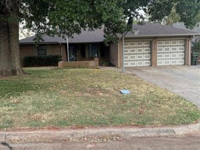 3713 Rolling Lane Cir, Midwest City, OK 73110