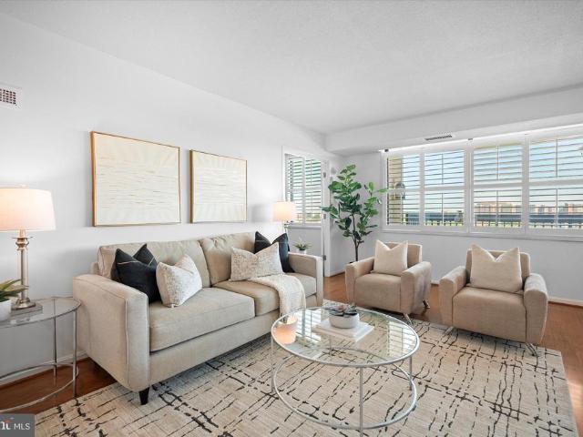 3713 S George Mason Drive # 1102 WEST