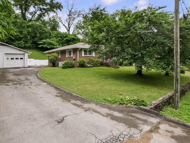 3713 Valerian Drive