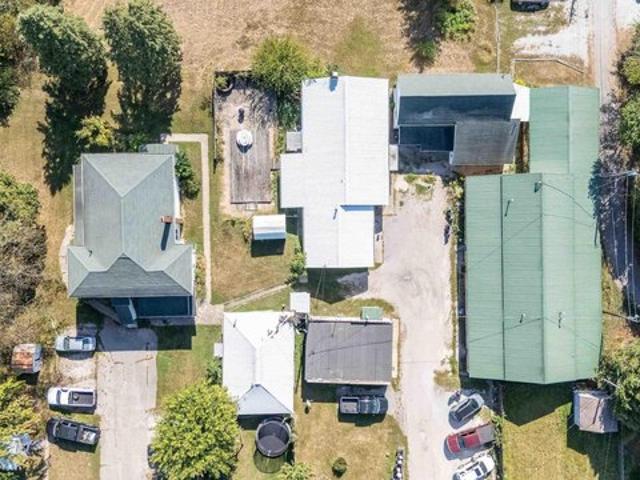 371 and 383 W 12th St, Peru, IN 46970