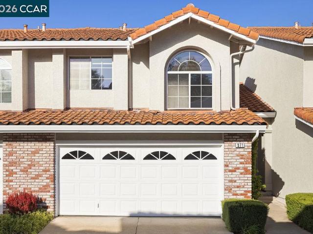 371 Bellflower Ct